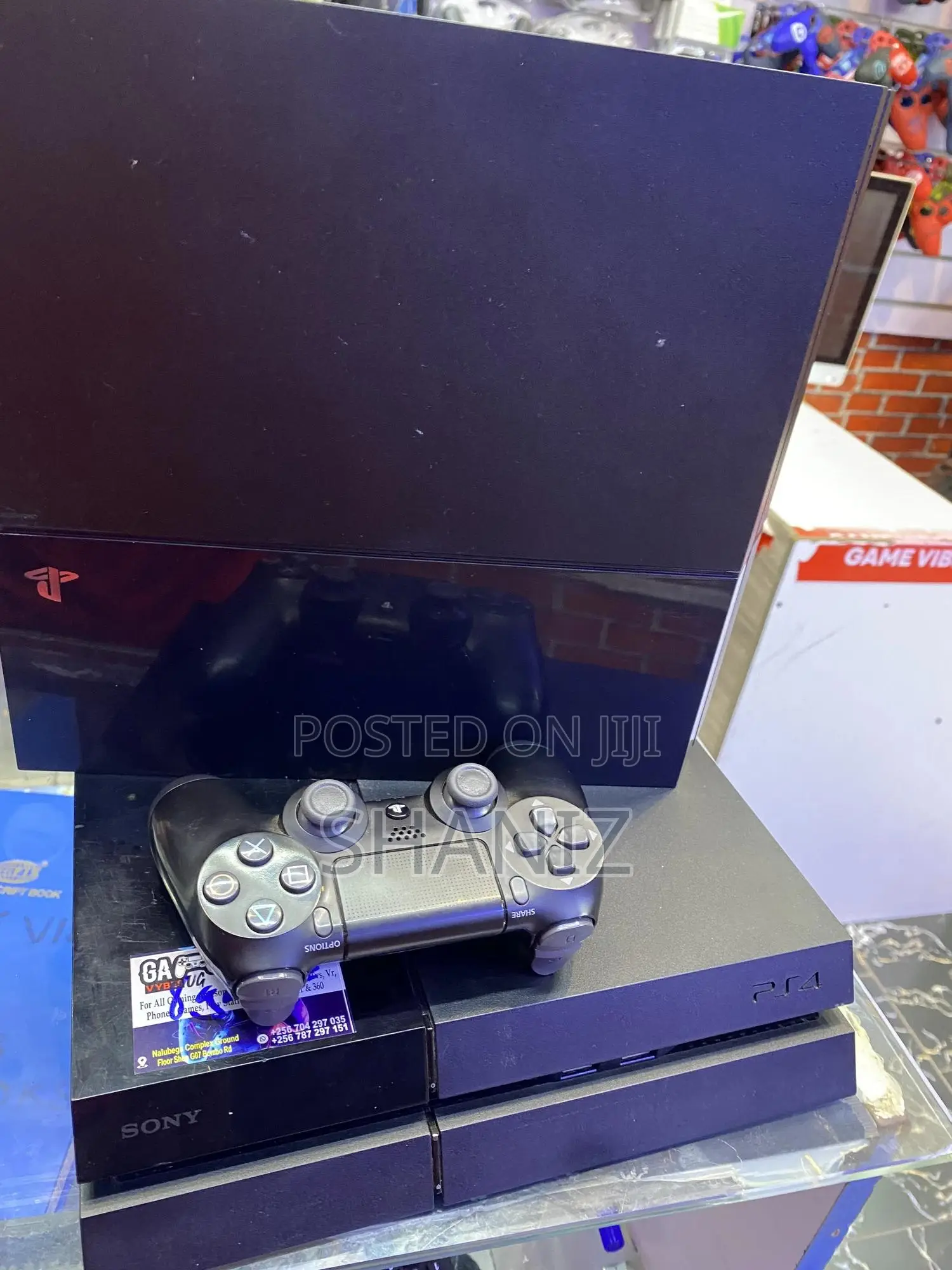 Pro Gamer Ps4 Standard Set: 2 Controllers, 8 Games, Total Cables in ...