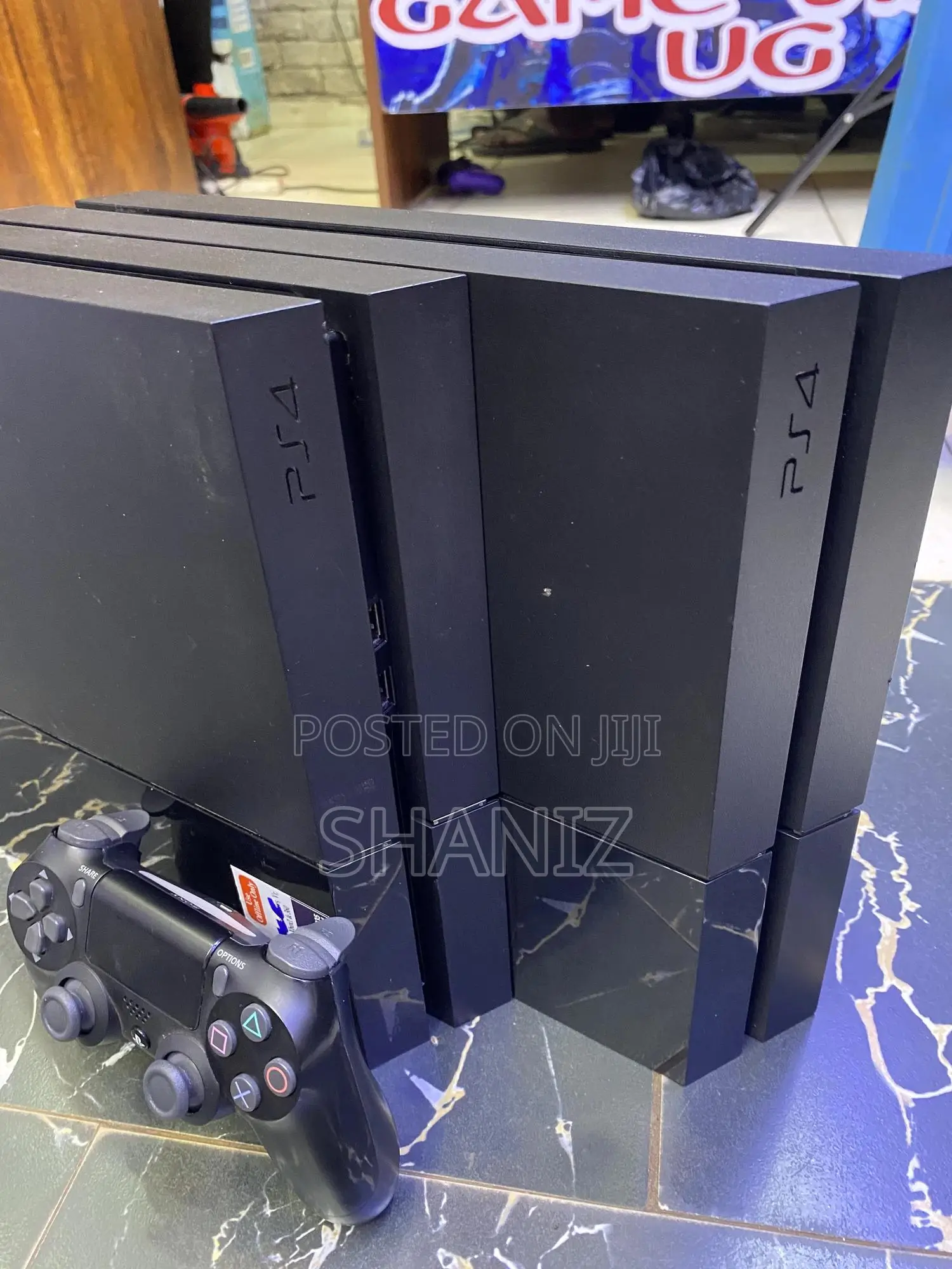 Epic Gaming: Ps4 Standard With 2 Controllers, 8 Games Cables in Central ...