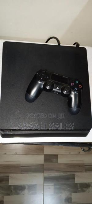 Ps4 Pro Chipped With 2 Controllers in Central Division - Video Game ...
