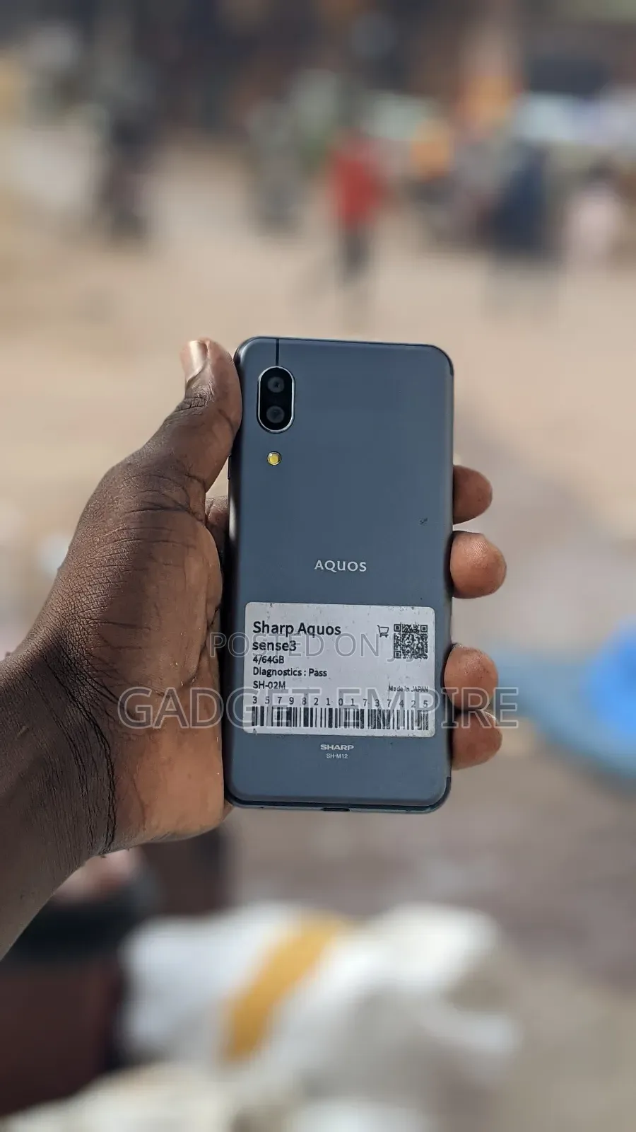 Sharp Aquos Sense 3 SHV45 64 GB Gray in Central Division - Mobile ...