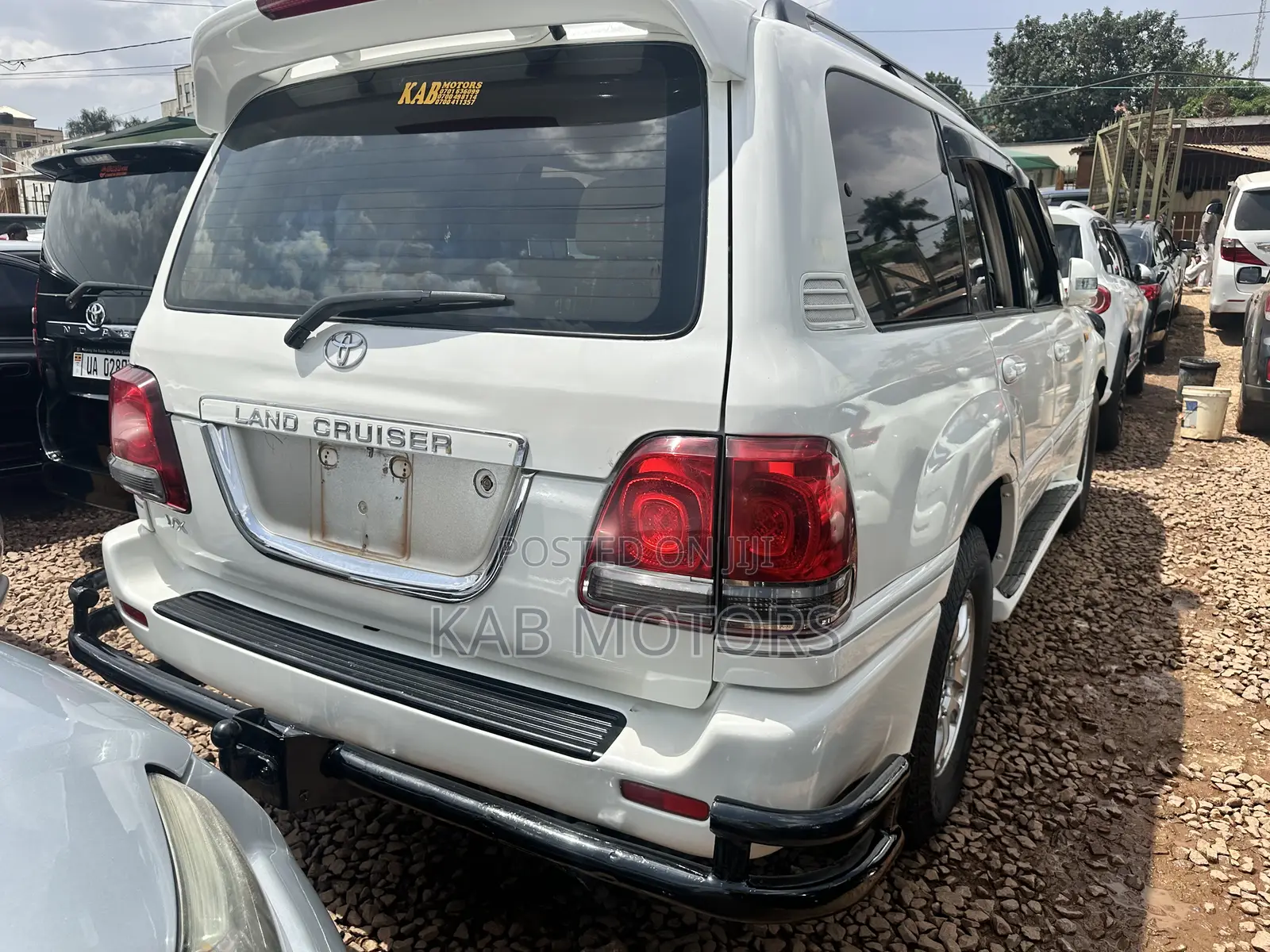 Toyota Land Cruiser 90 Automatic 2002 Off white in Central Division ...