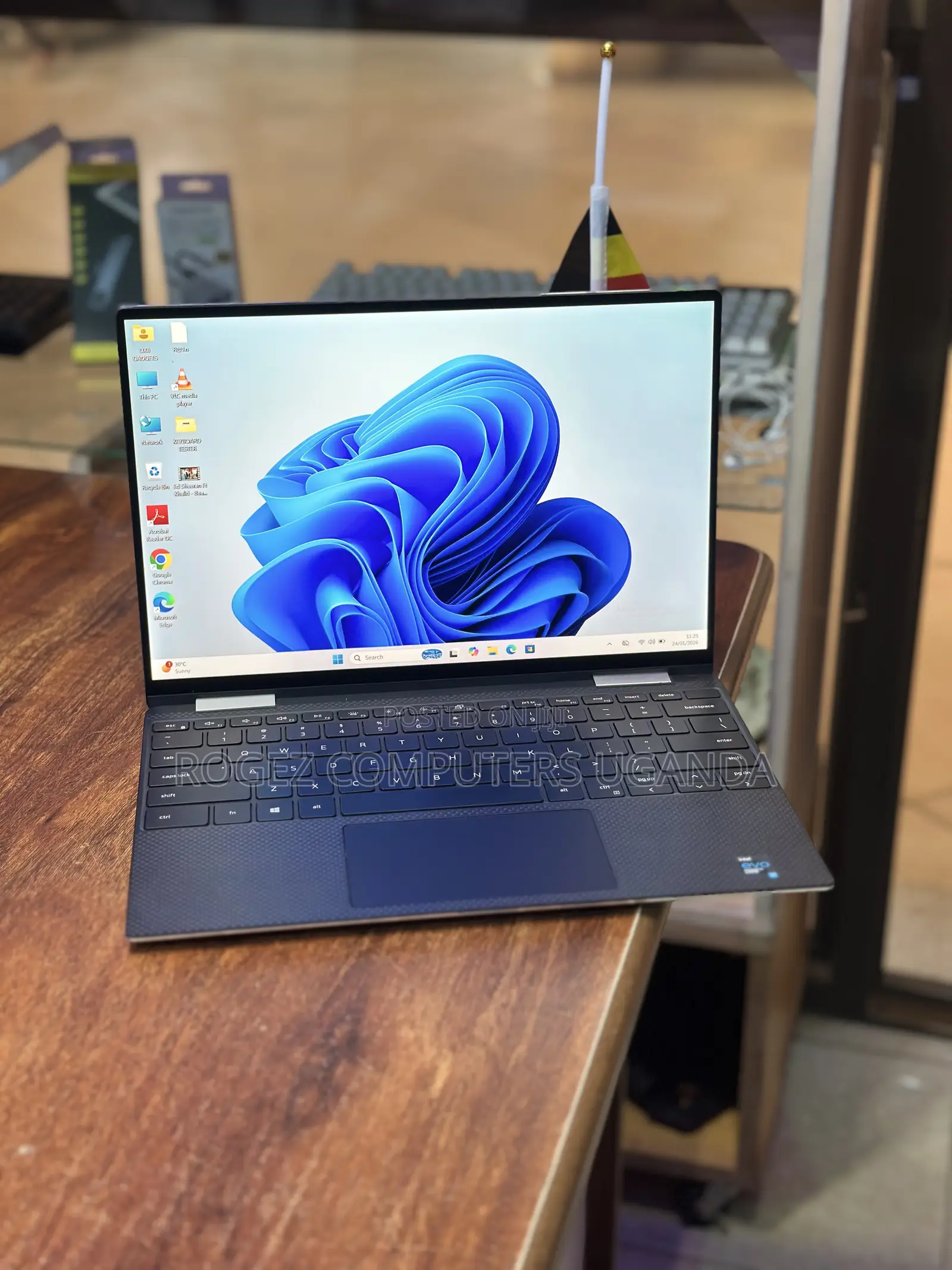 New Laptop Dell XPS 13 9310 16GB Intel Core i7 SSD 512GB in Central ...