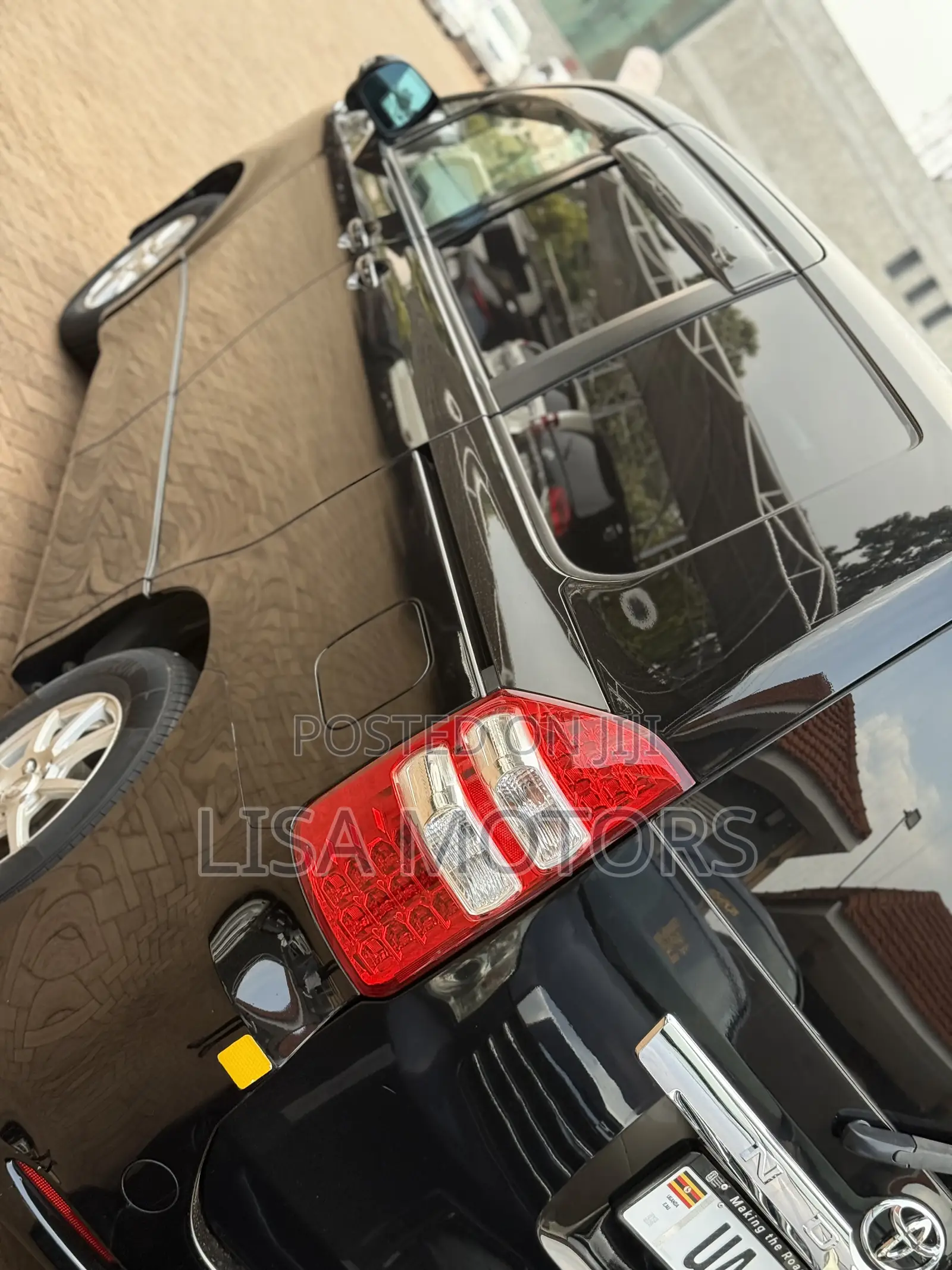 Toyota Noah 2.0 143hp AWD (8 Seater) 2011 Black in Rubaga - Cars, Lisa ...