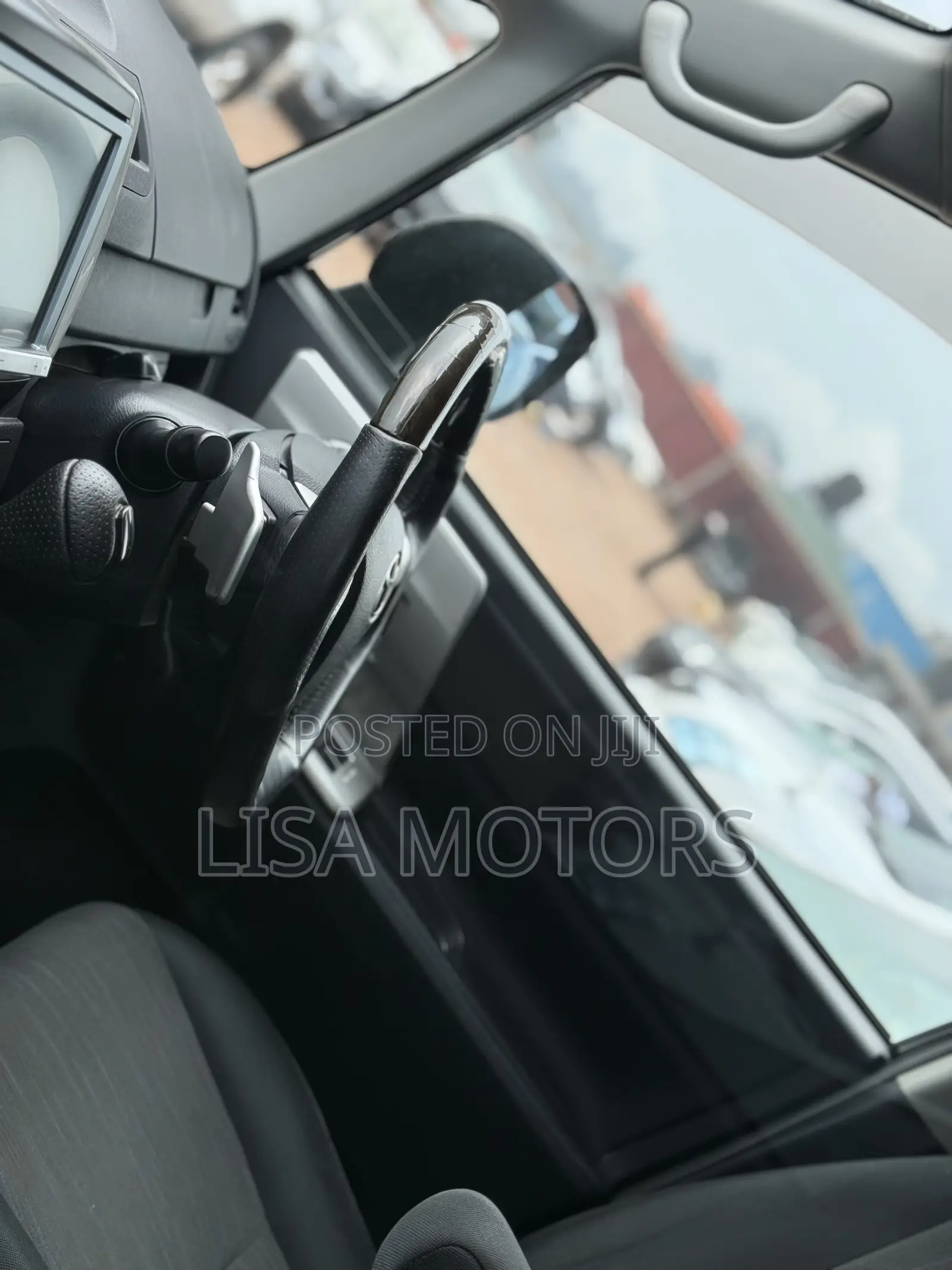 Toyota Noah 2.0 143hp AWD (8 Seater) 2011 Black in Rubaga - Cars, Lisa ...