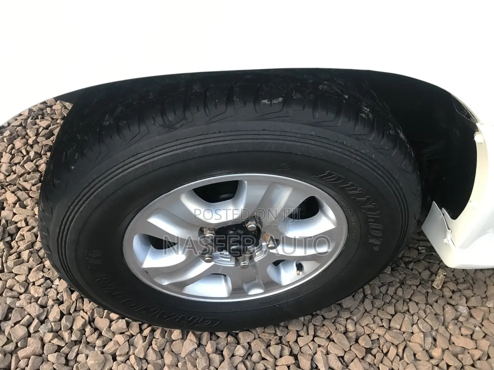 Toyota Land Cruiser 2005 White in Rubaga - Cars, Sebuliba Nasib | Jiji.ug