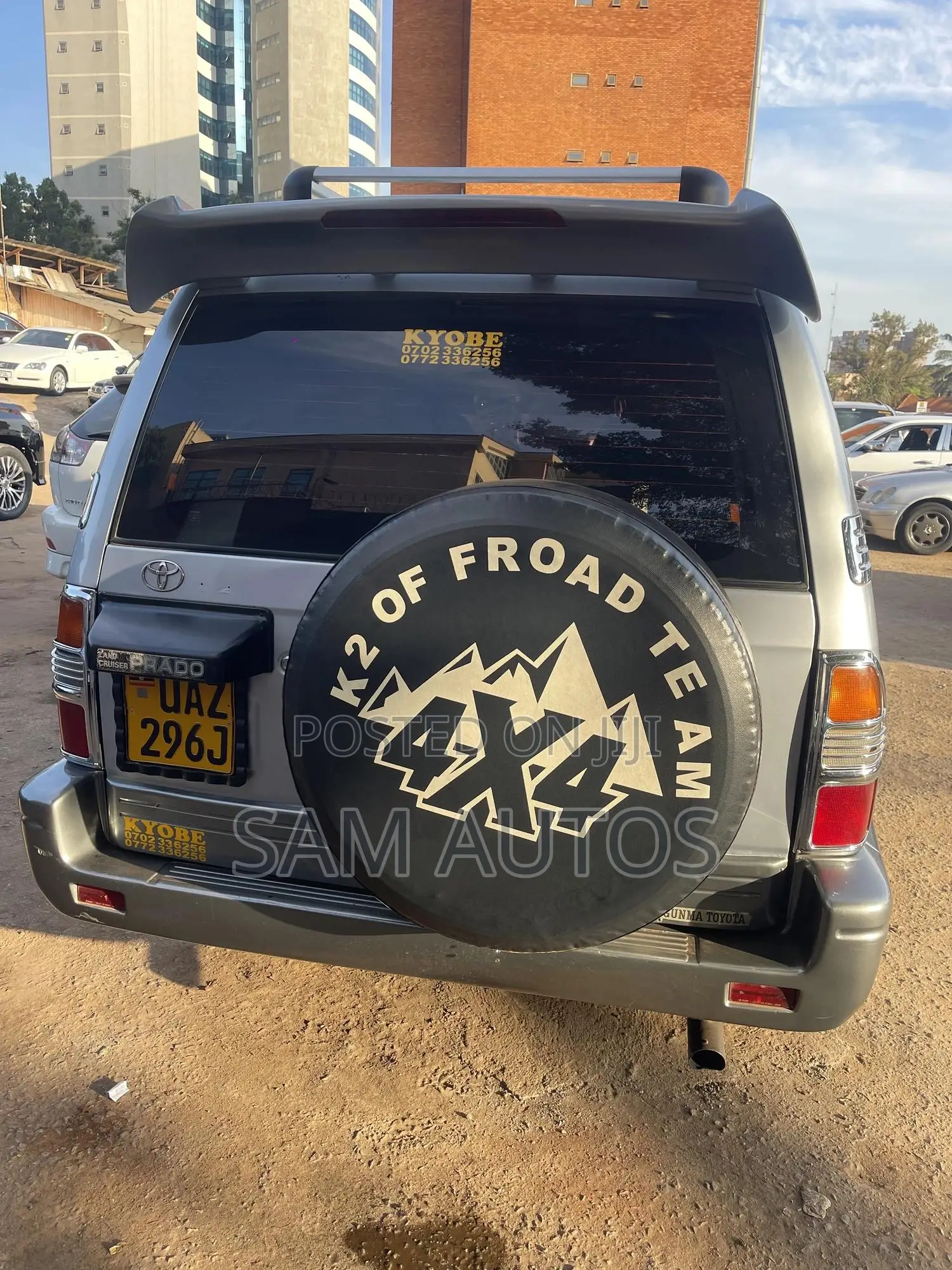 Toyota Land Cruiser Prado 2000 Silver in Central Division - Cars ...