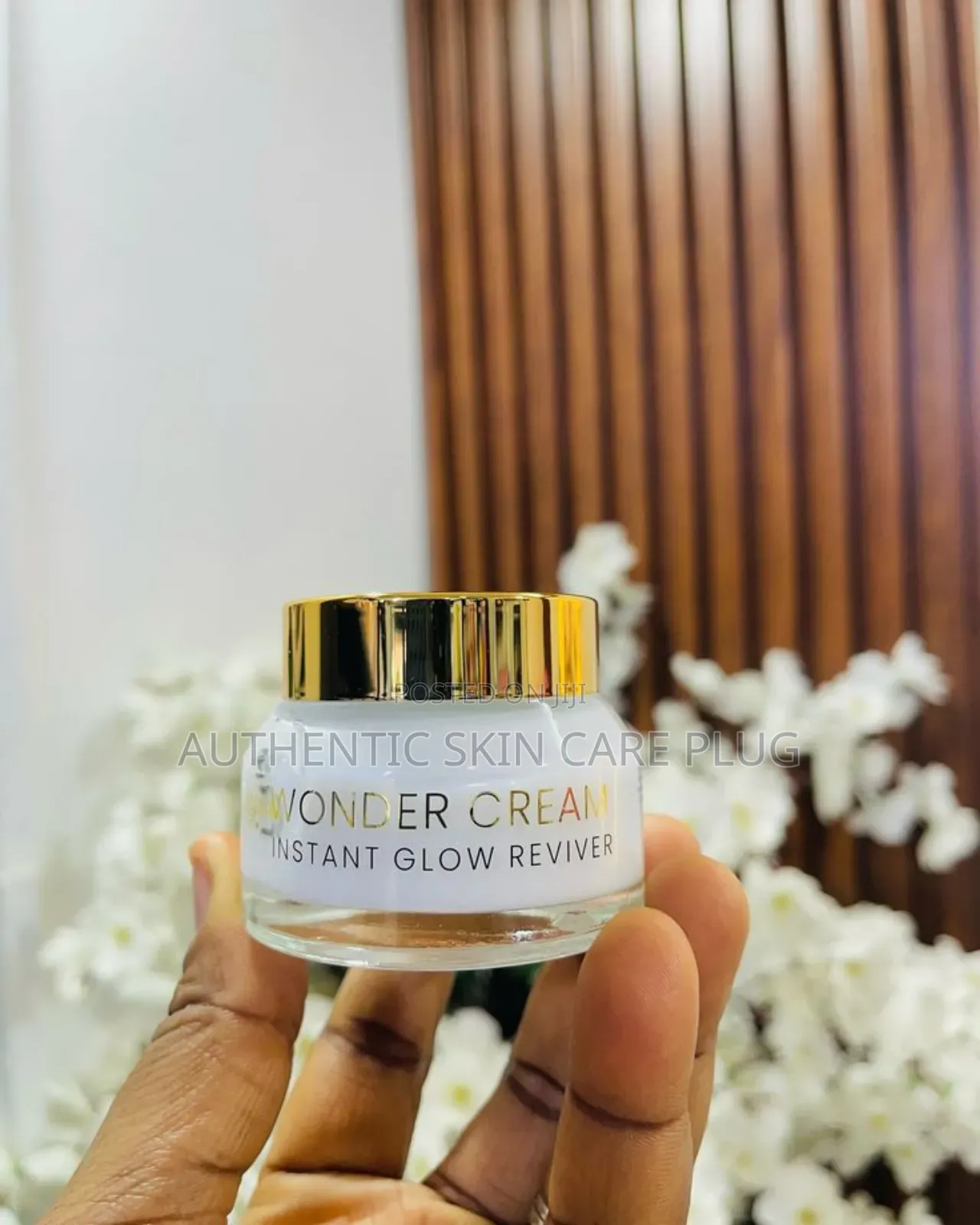 Face Facts Instant Glow Reviver Wonder Cream 50ml in Central Division ...
