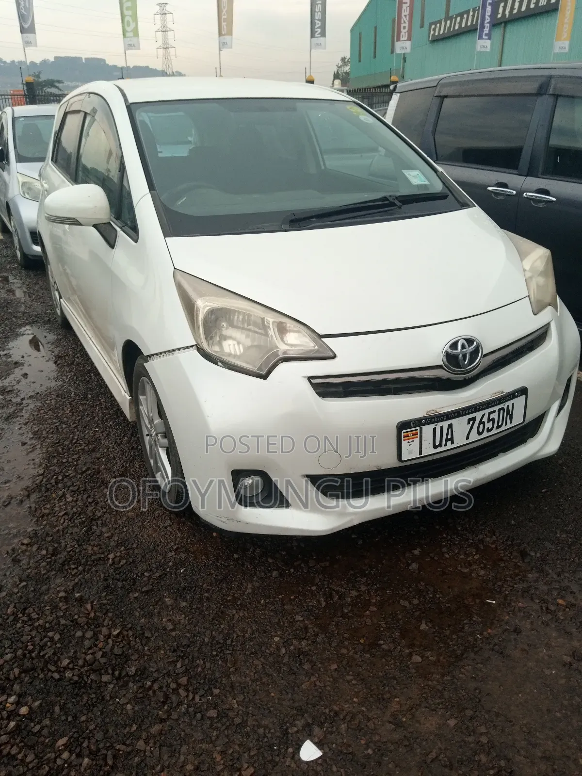 Toyota Ractis 2011 White in Nakawa - Cars, Ofoymungu Pius | Jiji.ug