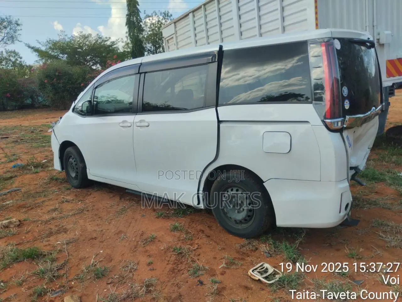 Toyota Noah 2020 White for sale - Mak Curtis Price: USh 20,000,000 on ...