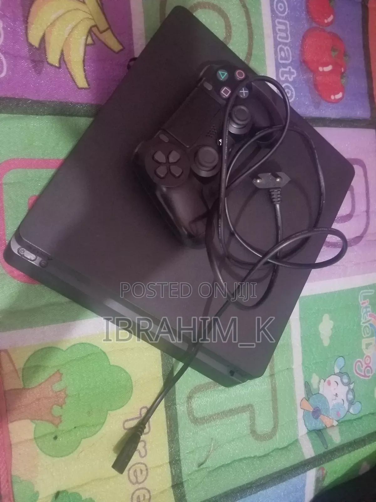 Playstation 4 Ps4 13.04 , With an Original Controller and 4 Games for ...
