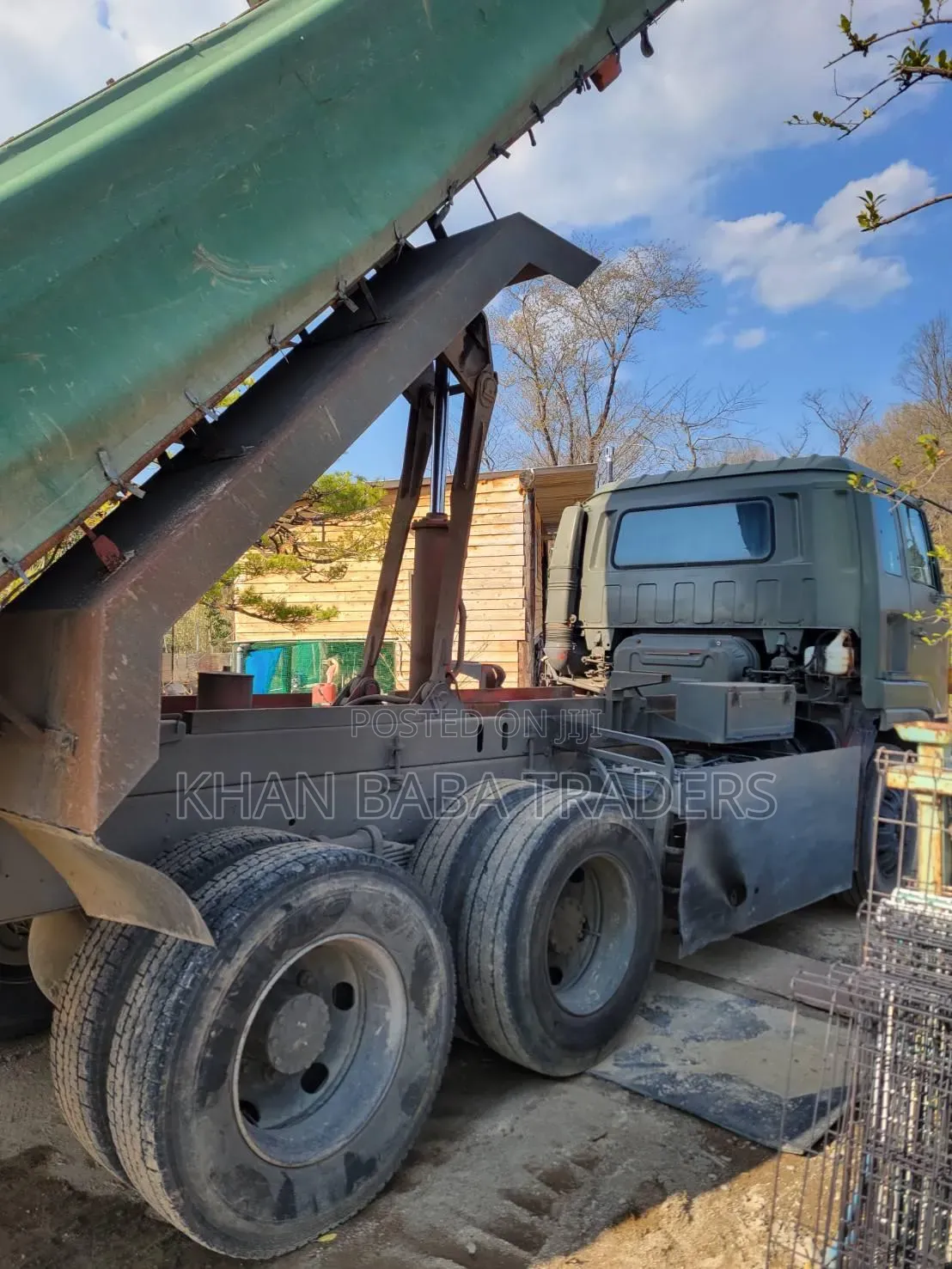 Isuzu 810 Dump Truck (10-Wheeler Tipper) – Heavy Duty 10pc1 V10 Engine ...