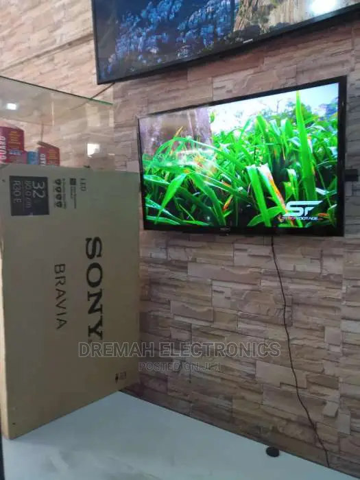 32 Inches Sony Bravia LED Flat TV 4k Ultra HD Upscale And Digitalized in Kampala - TV & DVD ...
