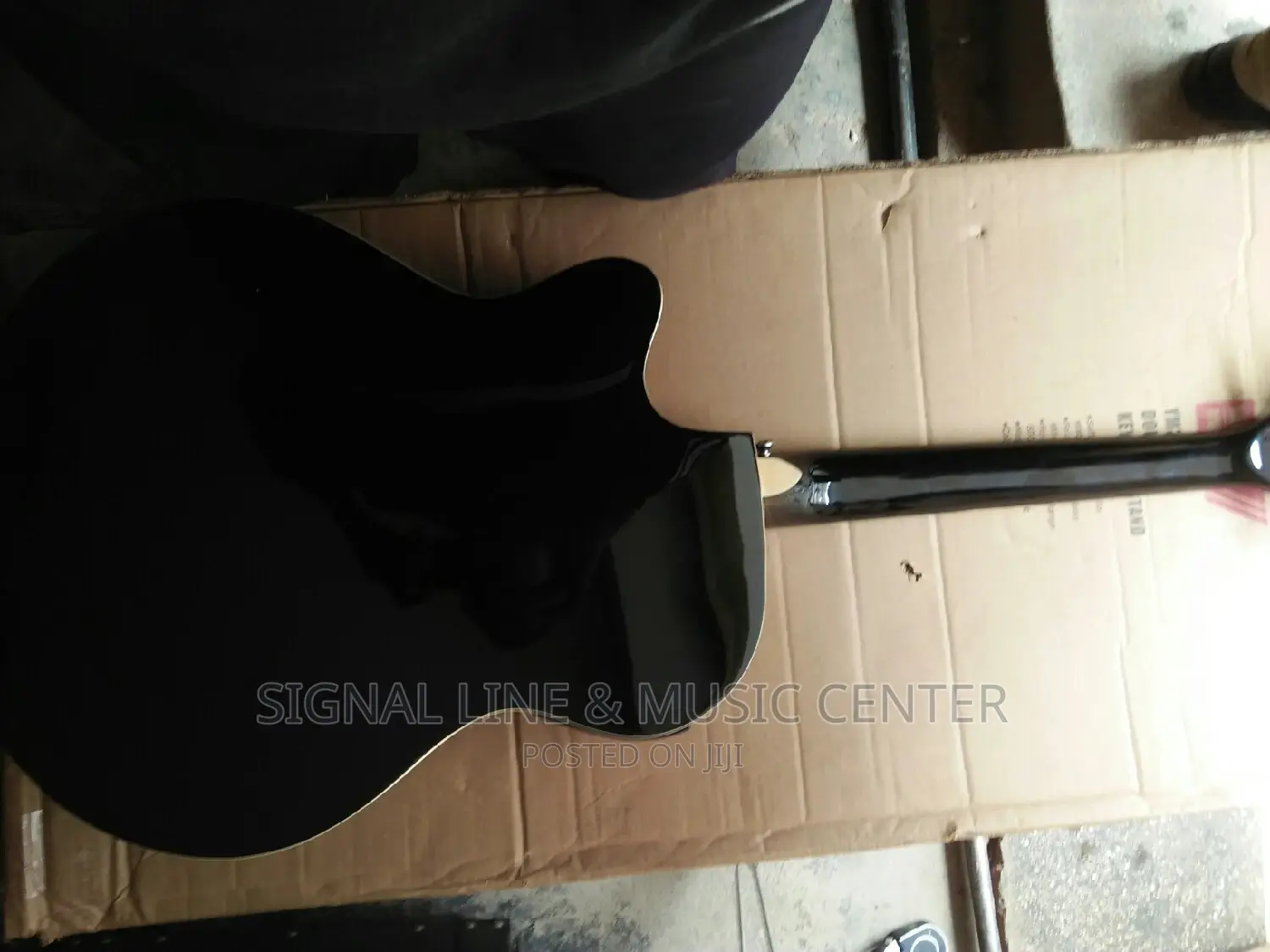 Yamaha Box Guitar/Acoustic in Kampala - Musical Instruments & Gear ...