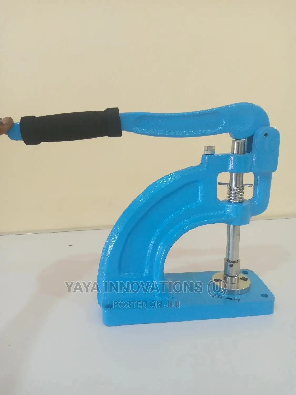 Eye Let Machine in Central Division - Manufacturing Equipment, Yaya ...